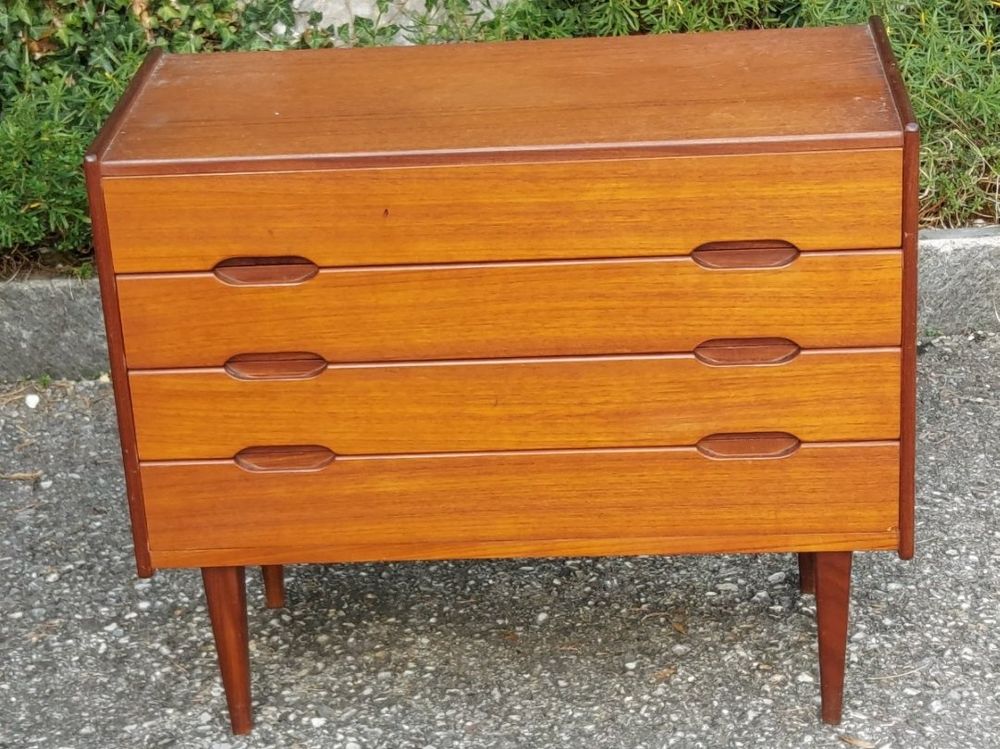 Kommode aus den 60er Jahre | Kaufen auf Ricardo Kommode aus den 60er Jahre | Kaufen auf Ricardo