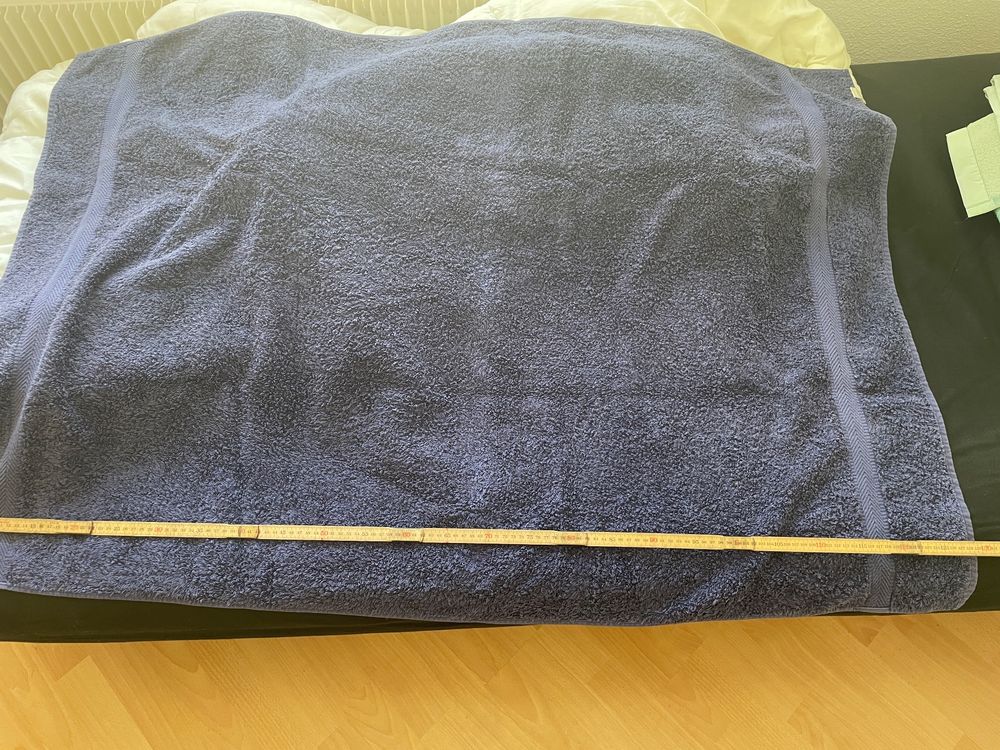 Frottierwäsche/Badetuch (Gebraucht) in Pfäffikon ZH für CHF 20 – mit Lieferung auf Ricardo kaufen