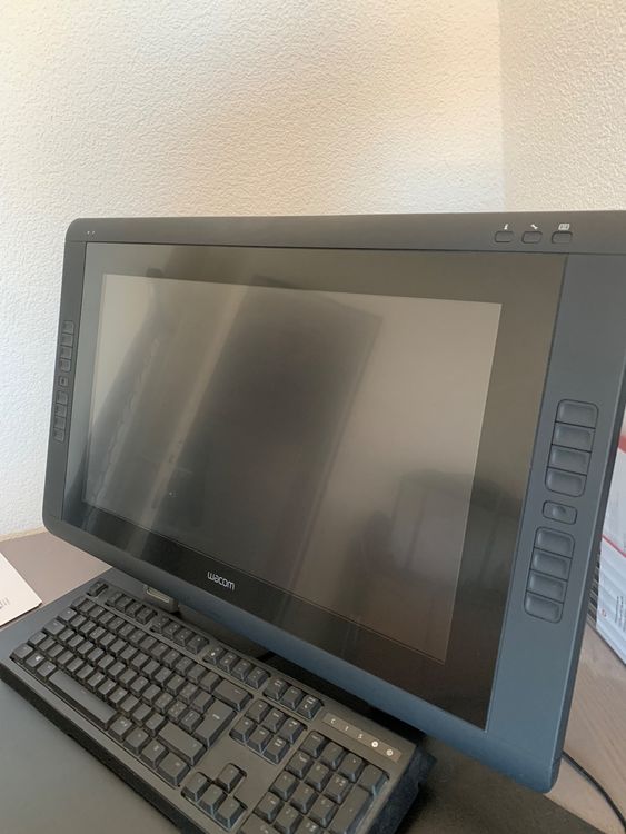 Cintiq 22HD Creative Pen Display für digital Art (Gebraucht) in St ...
