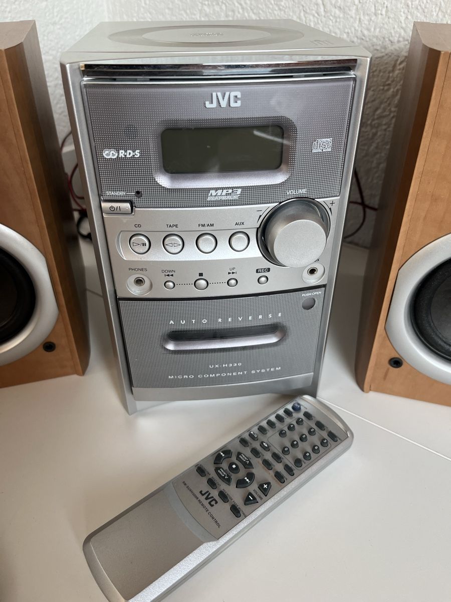 Kompakte JVC Stereoanlage UX-H320R – CD, Kassette, FM-Radio (Gebraucht ...