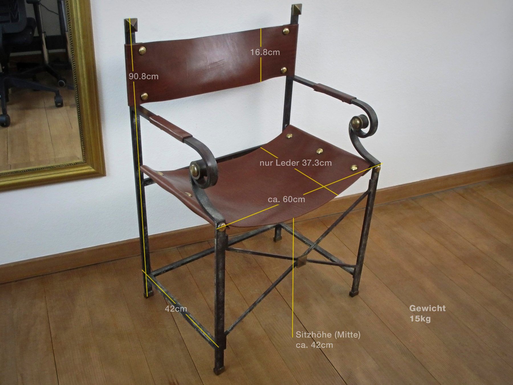 Stuhl aus Leder/Eisen, Deko für Geschäft / Boutique / Praxis (Gebraucht ...