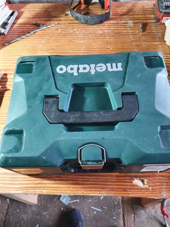 Akku Schrauber Metabo mit Koffer (Gebraucht) in Rüdlingen für CHF 86 – mit Lieferung auf Ricardo ...