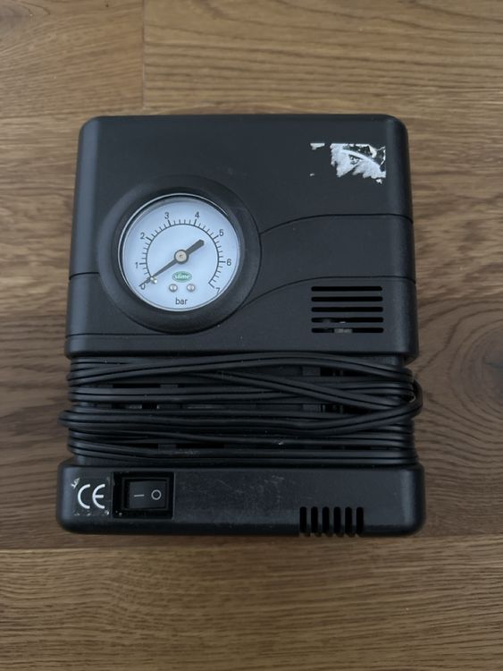 Mini Kompressor 12V Auto (Gebraucht) in Münchwilen TG für CHF 6 – mit ...