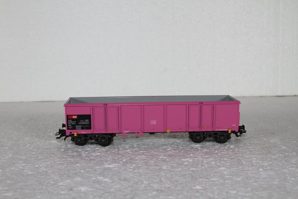 Märklin 4718 SBB Hochbordwagen Eaos pink Ep.4 (Gebraucht) in Triesen für CHF 31 – mit Lieferung ...