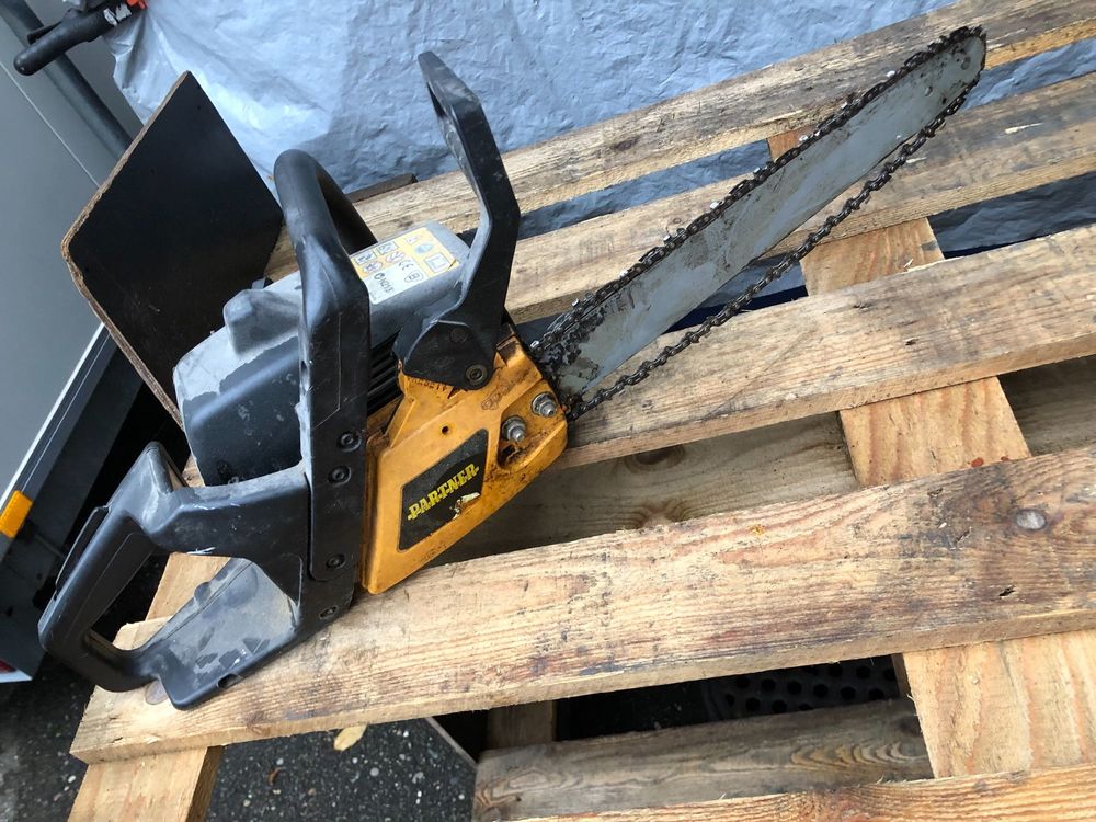 2 Motorsägen von Partner Teileträger | Kaufen auf Ricardo