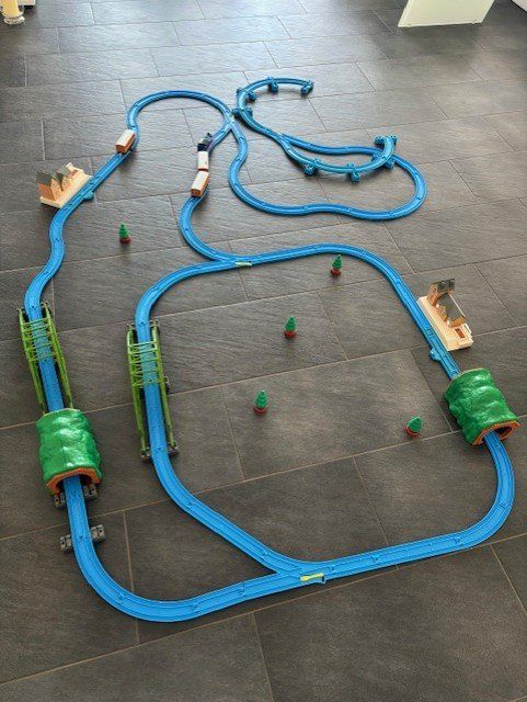 Electric Train Thomas And Friends Track (Gebraucht) in Richterswil für ...