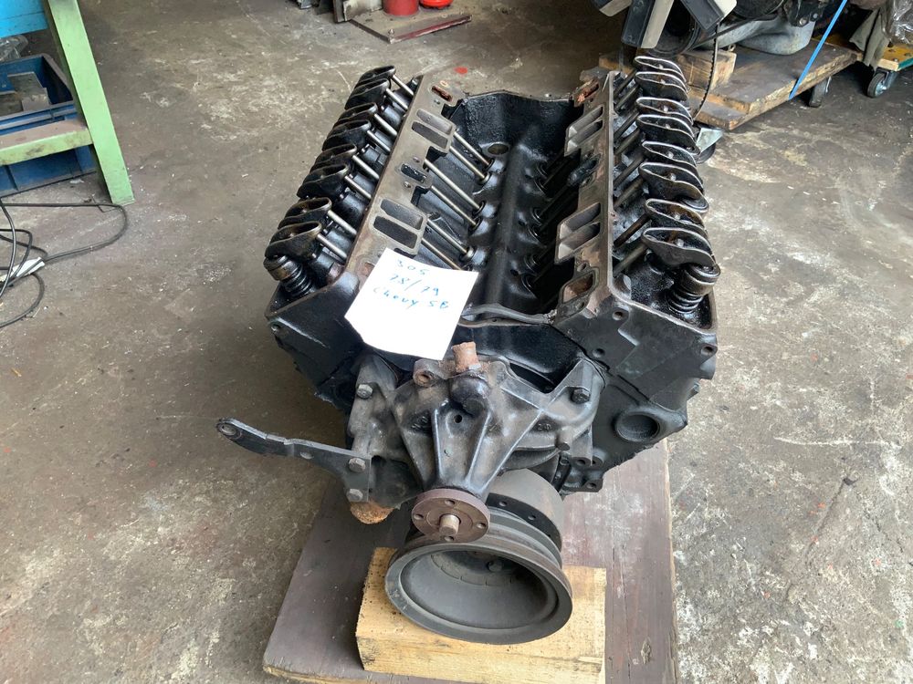 Chevy V8 Motor Gebraucht