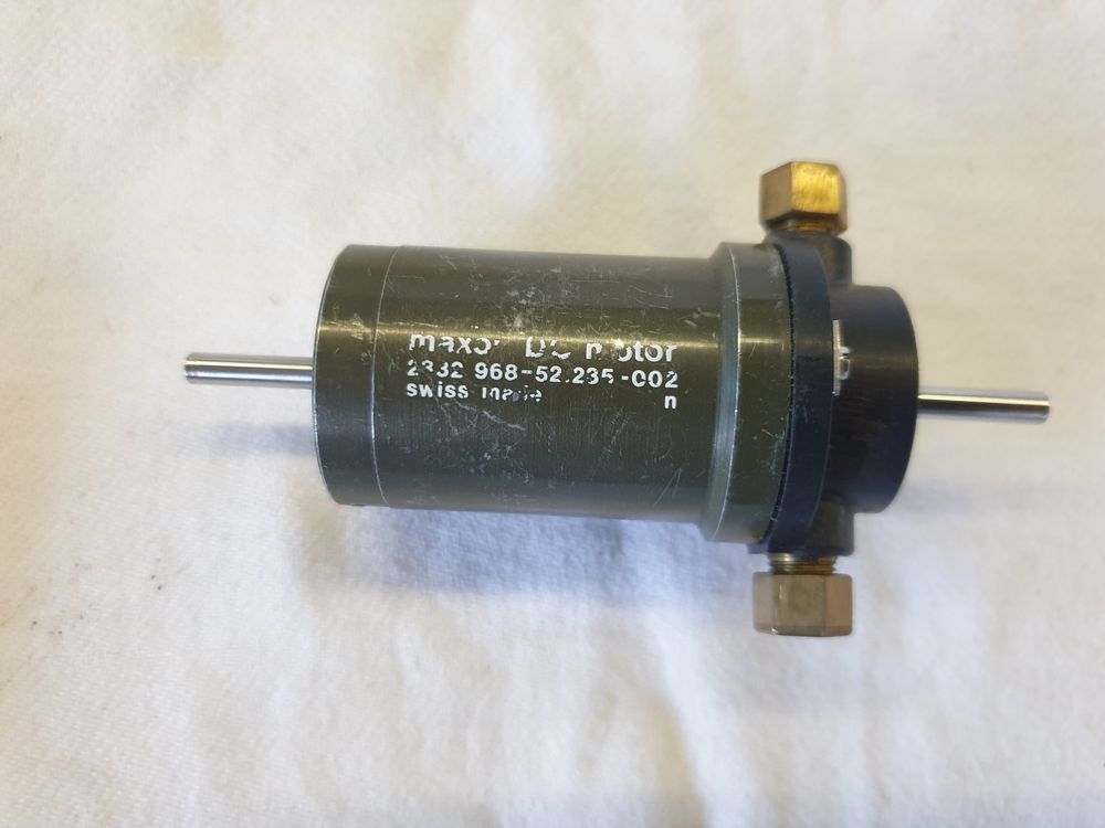 Maxon DC Motor - 2332 968 - 52.235-002 n - Swiss made (Gebraucht) in ...