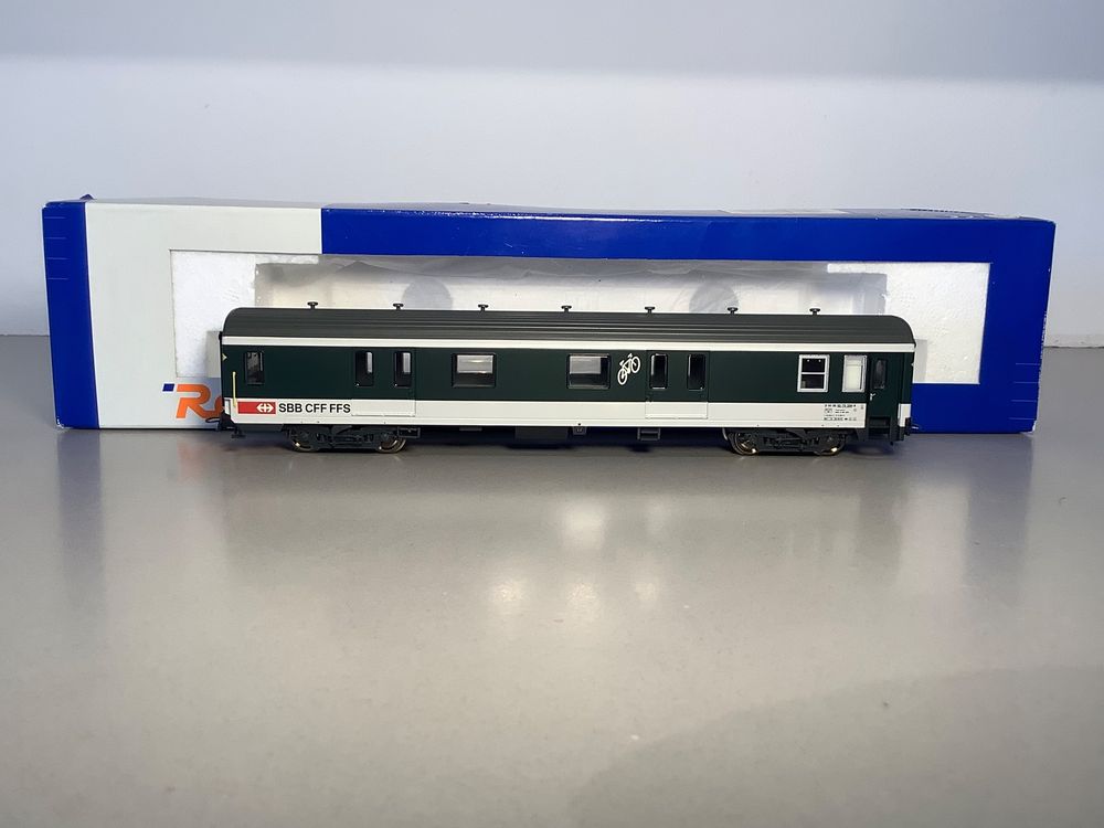 Roco 45188 : SBB EW IV Gepäckwagen MC76 Pendel (Neu und ...