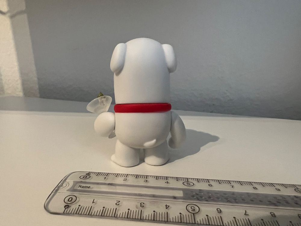 Brian Griffin Kidrobot Family Guy Figur Collectible Art (Gebraucht) in ...