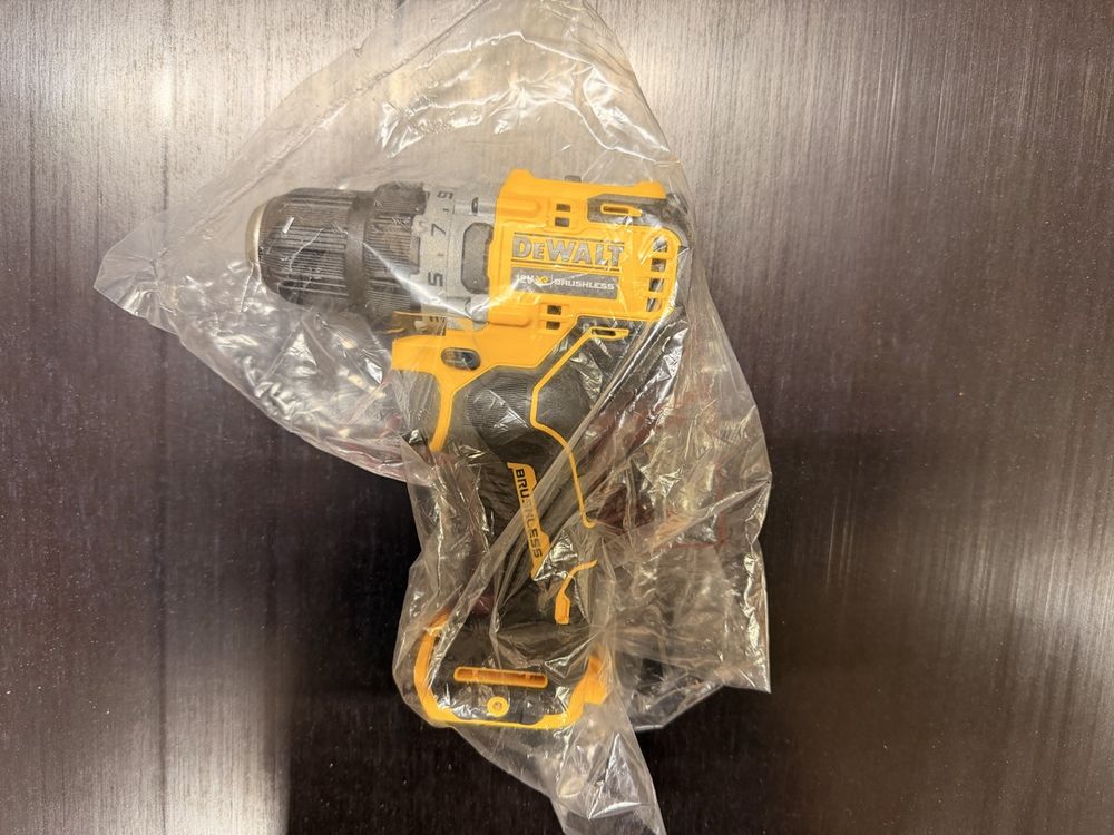 Dewalt Akku Schrauber Neu (Neu und originalverpackt) in Dättwil AG für ...