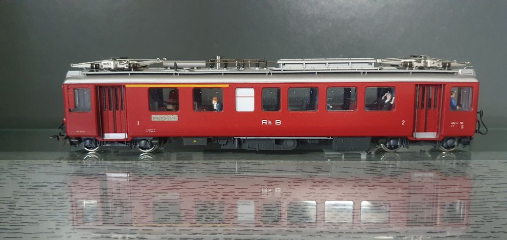 BEMO: RHB TRIEBWAGEN ABDe 4/4 501 ROT MIT FIGUREN OVP (Gebraucht) in Biglen für CHF 135 – mit ...