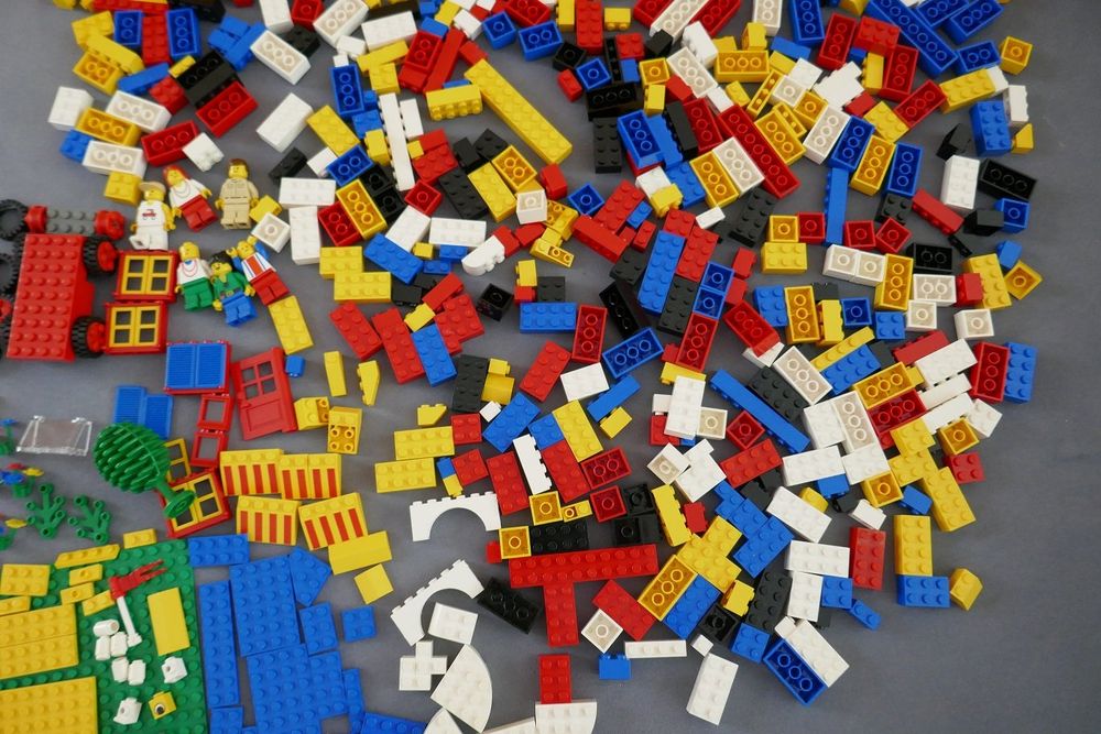 Diverse Legosteine in praktischer Legobox | Kaufen auf Ricardo