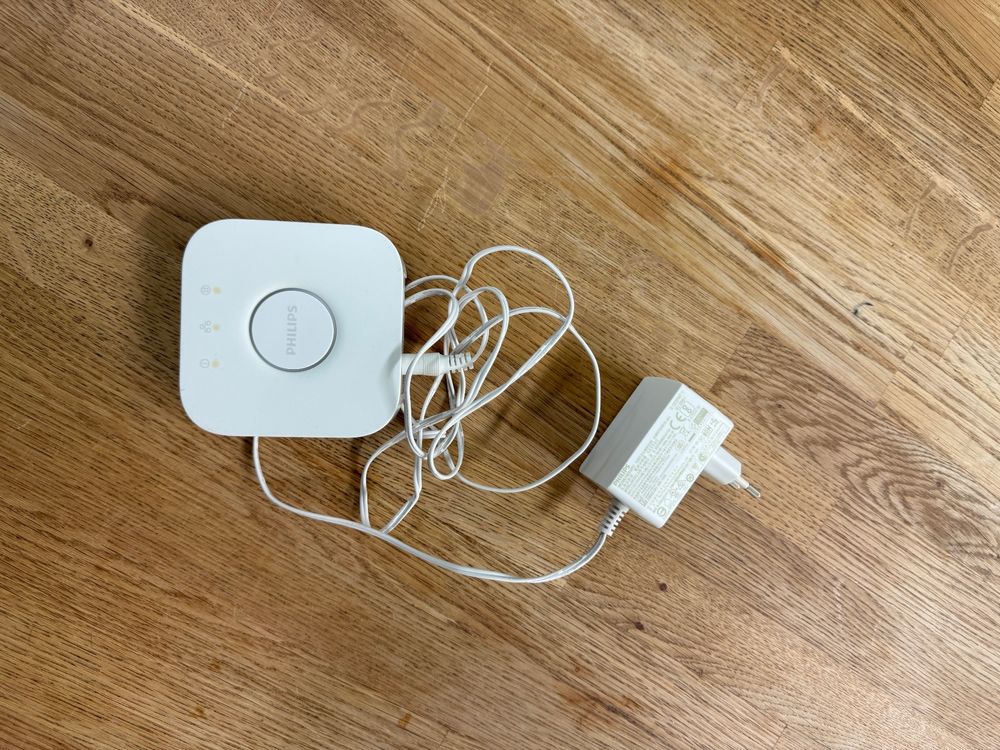 Philips Hue Bridge 2.1 (Zigbee / WLAN) (Gebraucht) in Niederwil SO für ...