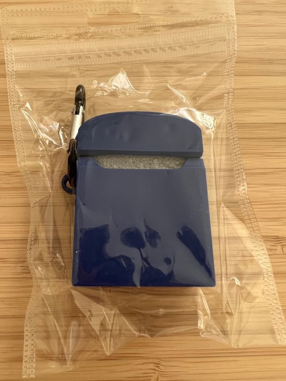 AirPods (1st generation) Messi case with key chain (Neu und ...