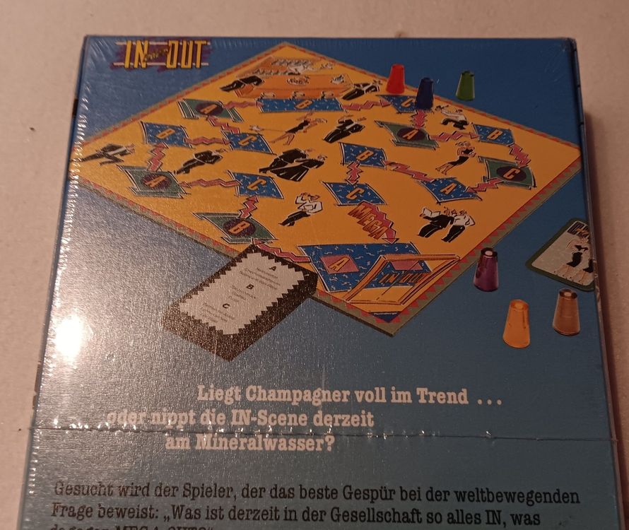 8/ In oder Out - ab 12 Jahren für 3-6 Spieler (Neu und originalverpackt ...