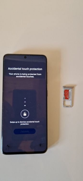 Samsung S20 128 GB mit SD 256 GB (Gebraucht) in Lüscherz für CHF 181 – mit Lieferung auf Ricardo ...