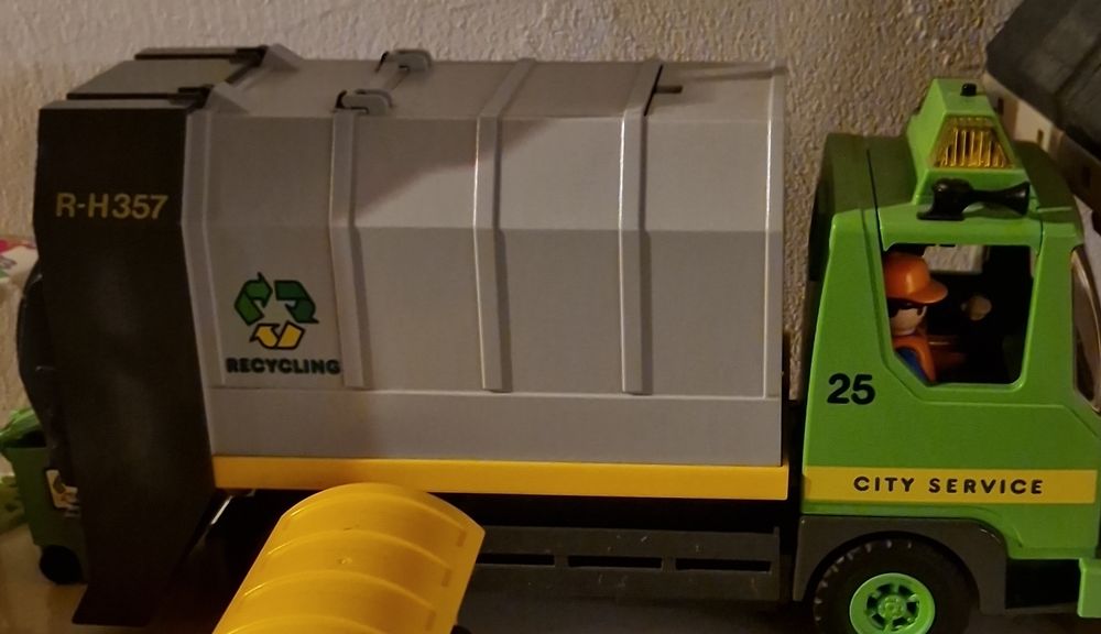 playmobil Müllwagen, Robuster Recycling-LKW für kleine Helde | Kaufen ...