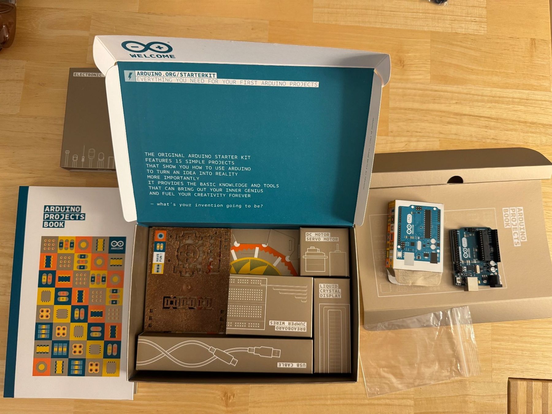Arduino Uno Starter kit (Neu (gemäss Beschreibung)) in Dübendorf für ...