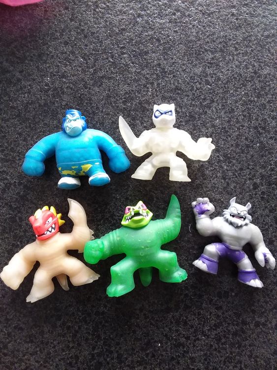 5 coole Moose Goo Jit Zu Figuren (Gebraucht) in Neftenbach für CHF 16 ...