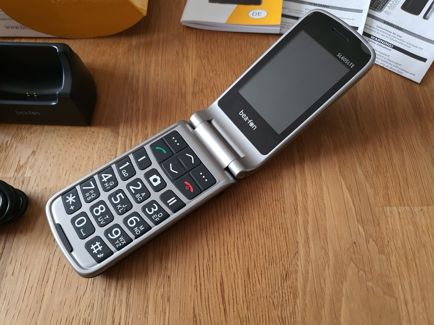 Bea-Fon SL605 LTE (4G) Silverline Tasten Klapphandy NEU (Neu (gemäss ...