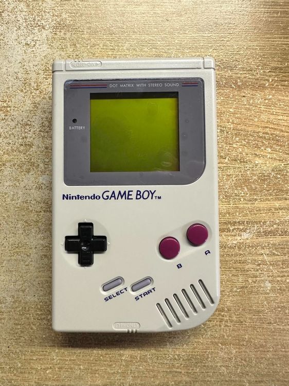 Console Nintendo Game Boy DMG 01 Ref (Gebraucht) in Giubiasco für CHF 80 – mit Lieferung auf ...