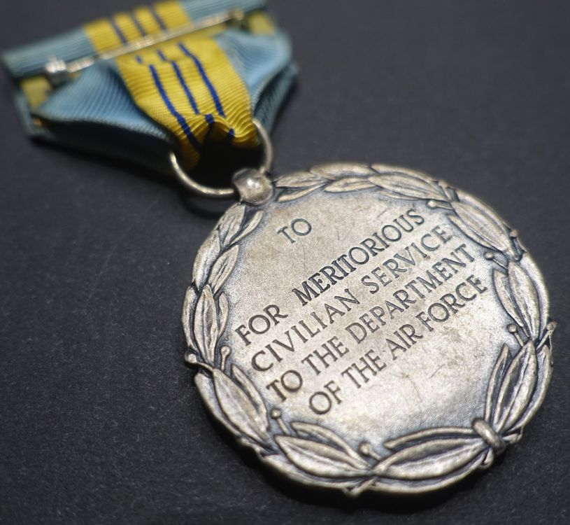 US Air Force Meritorious Civilian Service Award Medal | Kaufen auf Ricardo