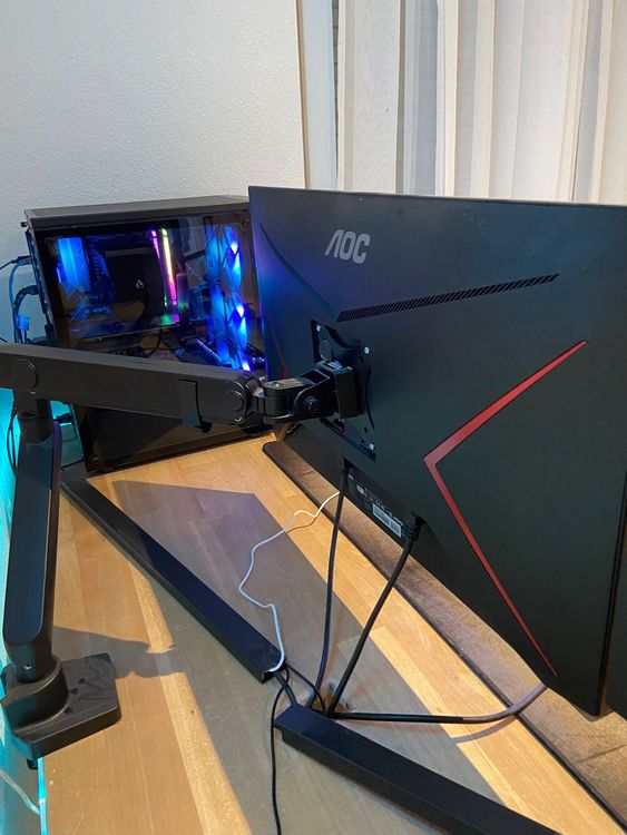 AOC Gaming Monitor 144 Hz inkl. Icy Box Monitorständer (Gebraucht) in ...