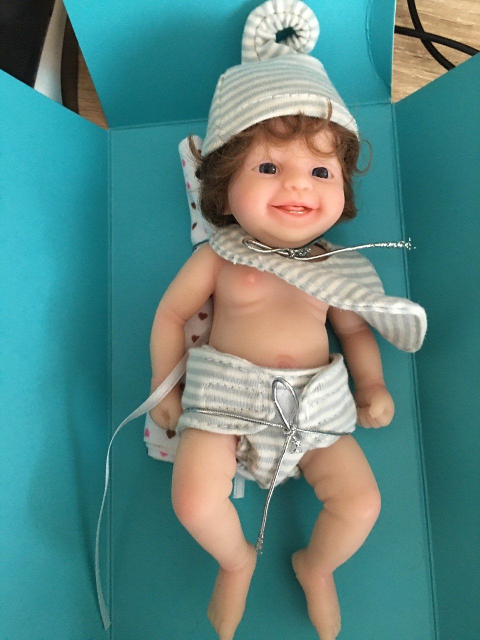 Kleine Reborn-Puppe ganz neu, nie gespielt. (Neu und originalverpackt) in Wil SG für CHF 52 ...