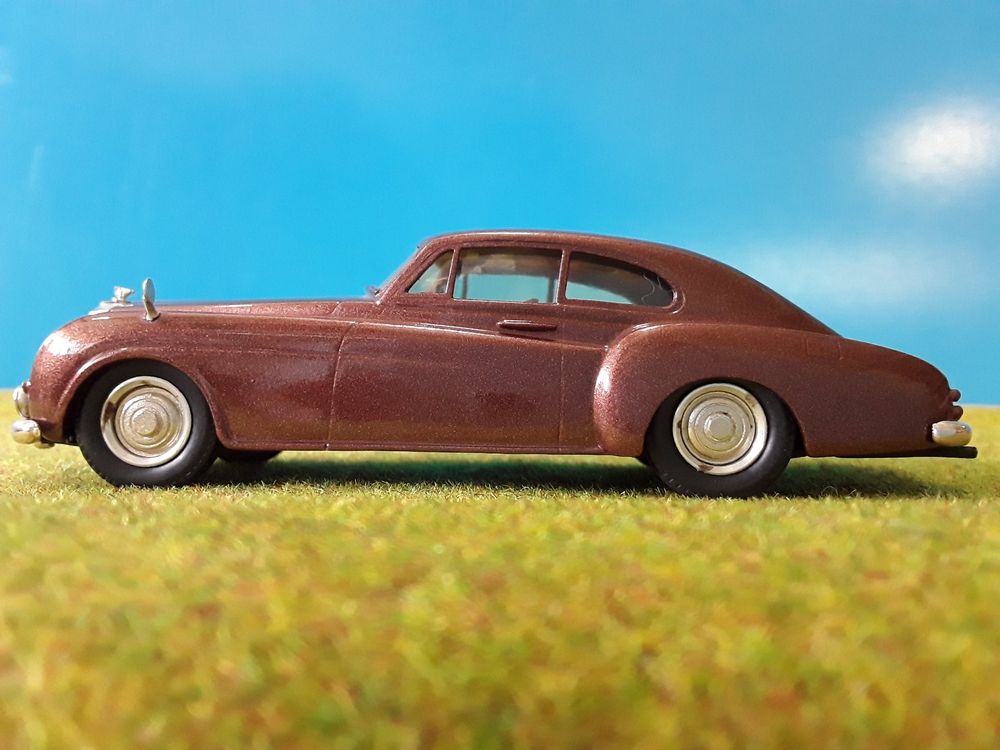 Bentley Continental "R" 1952 _ Grand Prix Models _ OVP 1:43 (Gebraucht ...