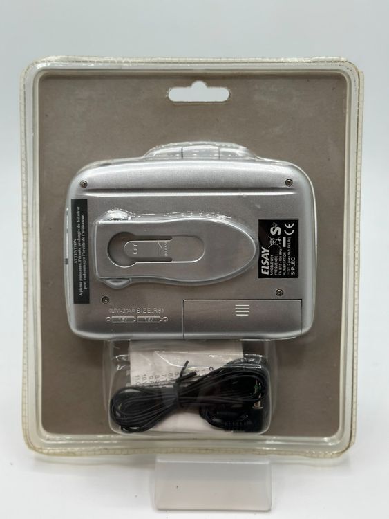 NEW/NEUF Walkman + Radio Elsay Baladeur Cassette K7 Audio (Neu und ...
