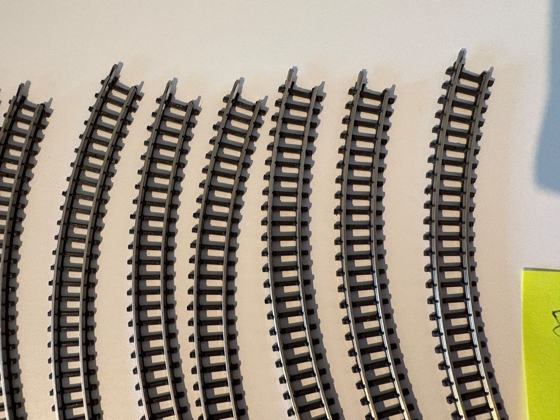 MÄRKLIN SPUR Z 8510 GEBOGENES GLEIS RADIUS 145 mm (Gebraucht) in ...