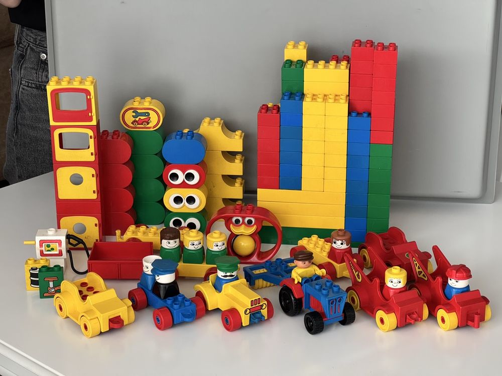 LEGO Duplo Steine Set mit Figuren und Autos (Gebraucht) in Stansstad für CHF 50 – mit Lieferung ...