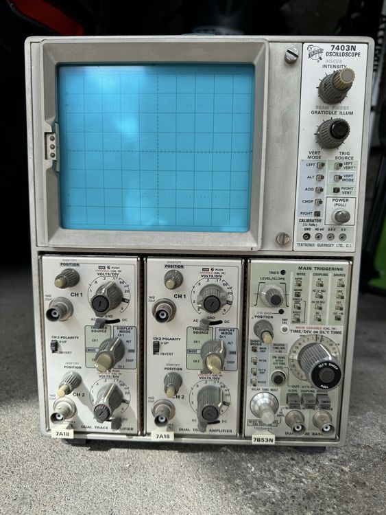 Tektronix Oscilloscope 7403N | Kaufen auf Ricardo