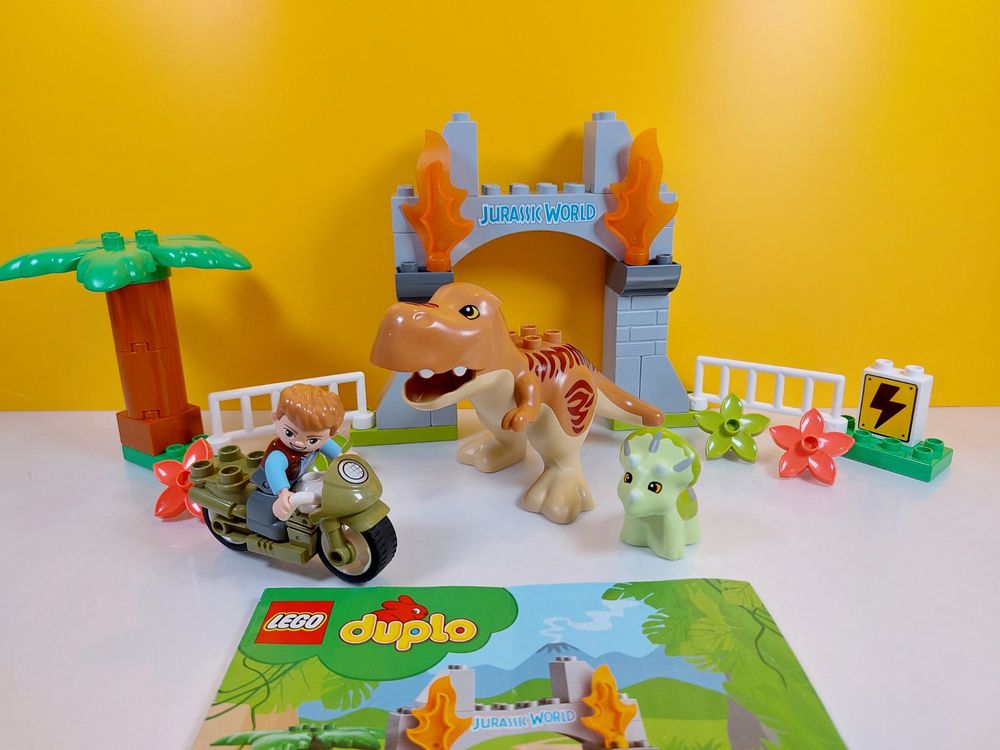 LEGO DUPLO 10939 Jurassic World T-Rex & Triceratops Komplett | Kaufen ...