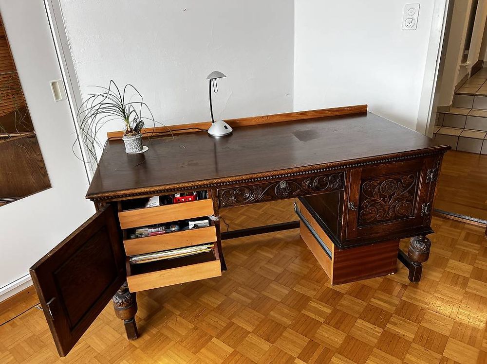 Schreibtisch Holz massiv mit Schubladen L 152 x B 72 x H 77 (Gebraucht ...