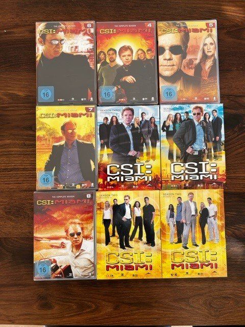 CSI Miami DVD Sammlung (Gebraucht) in Hüttikon für CHF 8 – mit ...