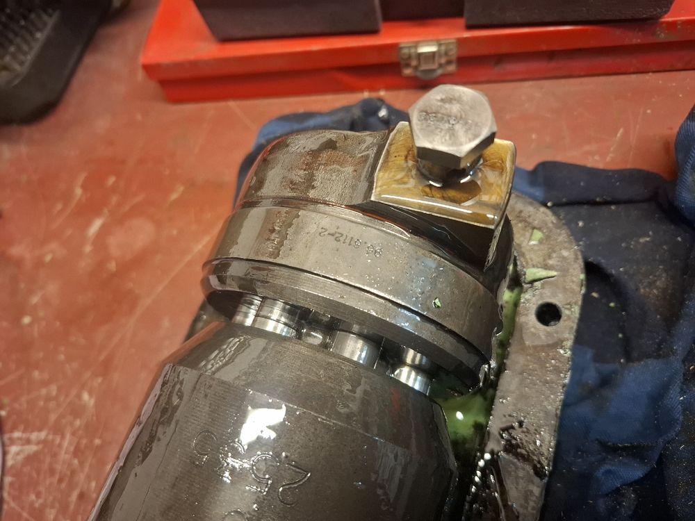 Hydraulikölpumpe Bührer UM (Gebraucht) in Aeschau für CHF 200 – mit ...