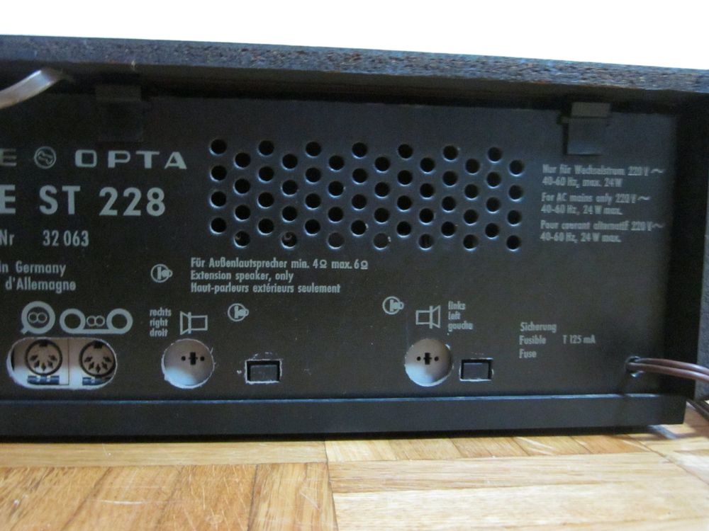 Loewe - ST228 (classic 1970) Amplificateur avec Radio (Gebraucht) in ...