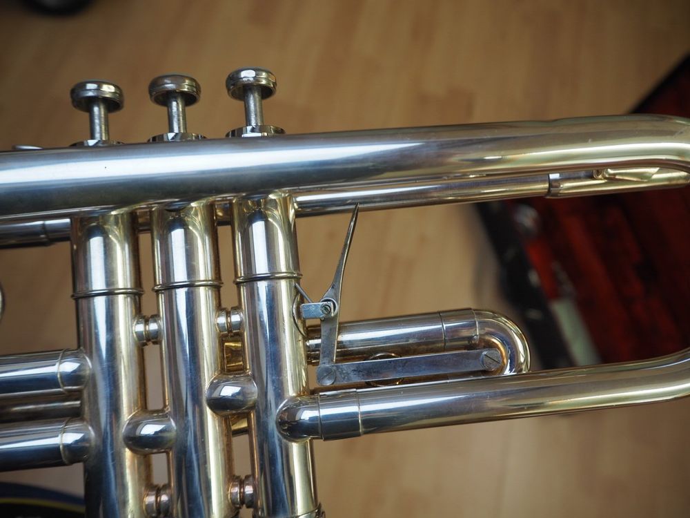 Trompete Getzen Capri glanzversilbert, mit Trigger (Gebraucht) in für ...