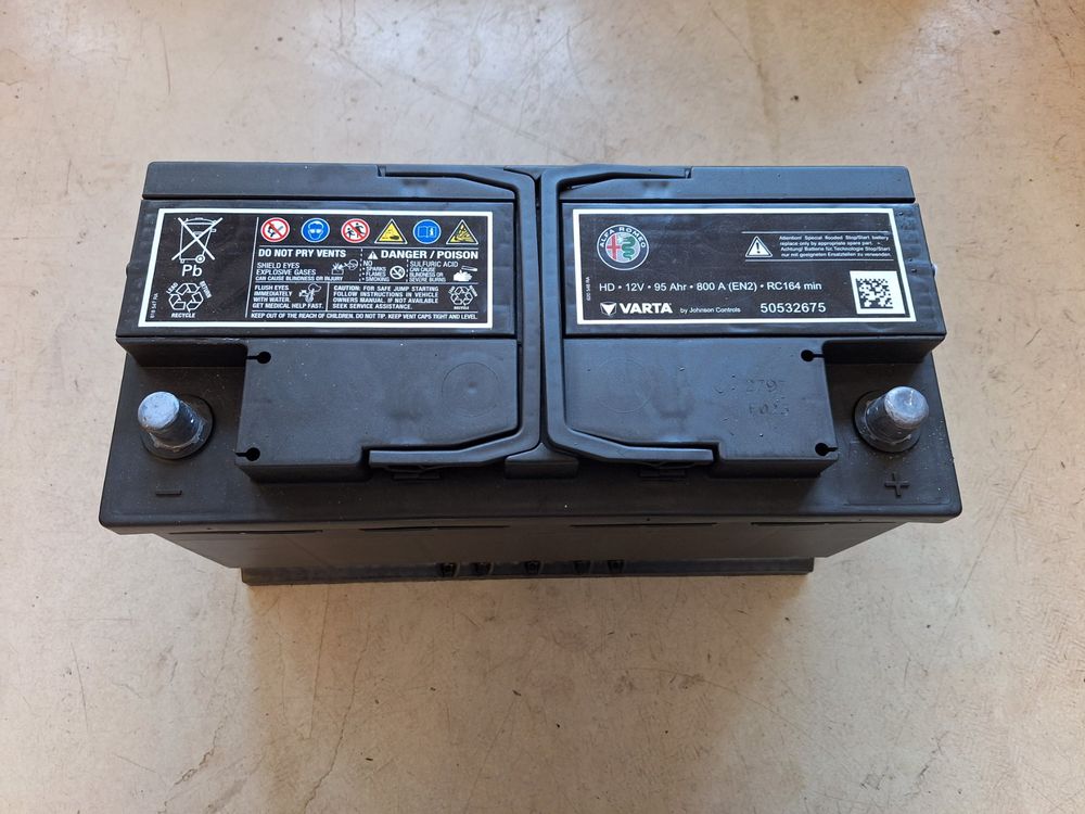 Autobatterie / Starterbatterie 12V | Kaufen auf Ricardo