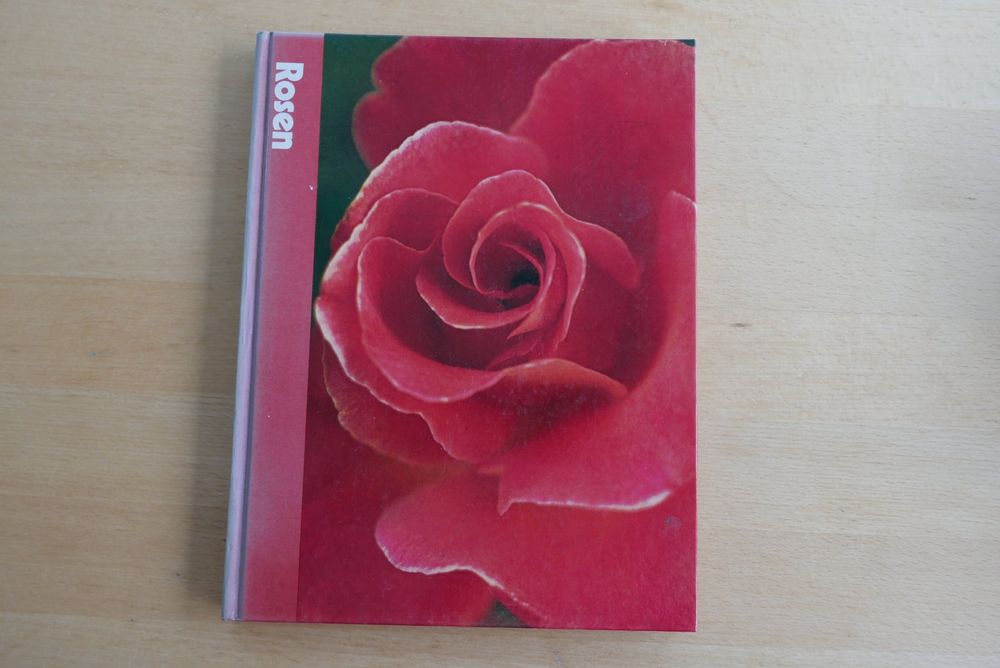 Rosen Buch (Gebraucht) in Rotkreuz für CHF 5 – mit Lieferung auf ...