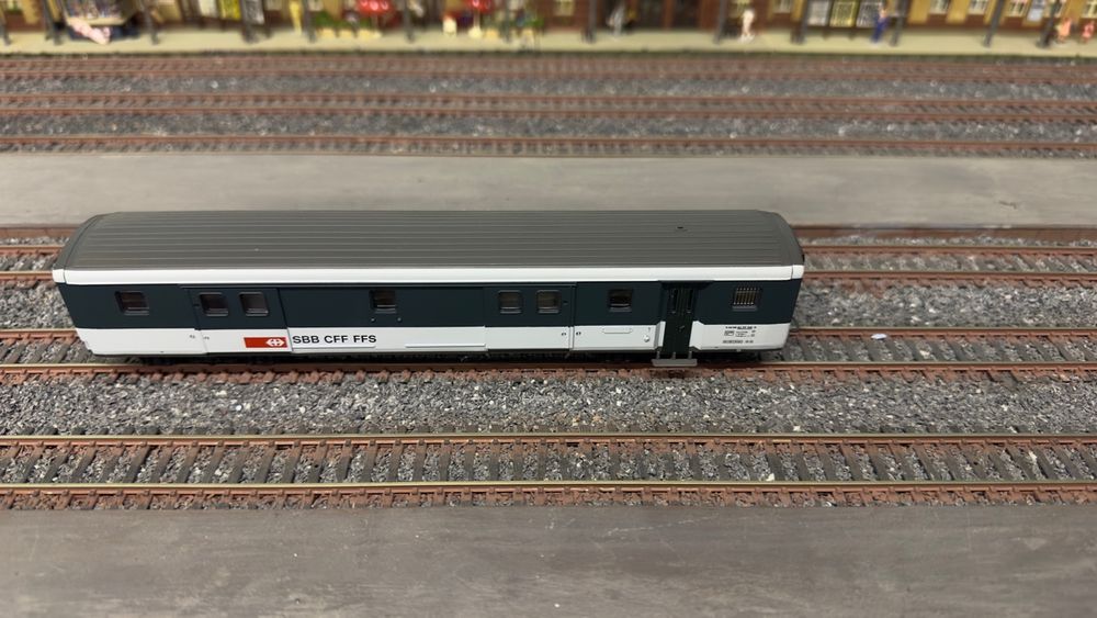 Roco 44334 Gepäckwagen SBB H0 (Gebraucht) in Glattpark (Opfikon) für CHF 37 – mit Lieferung auf ...