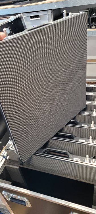 ADJ VS3IP Outdoor LED-Screen, 2x1m (Gebraucht) in Bonaduz für CHF 5000 ...