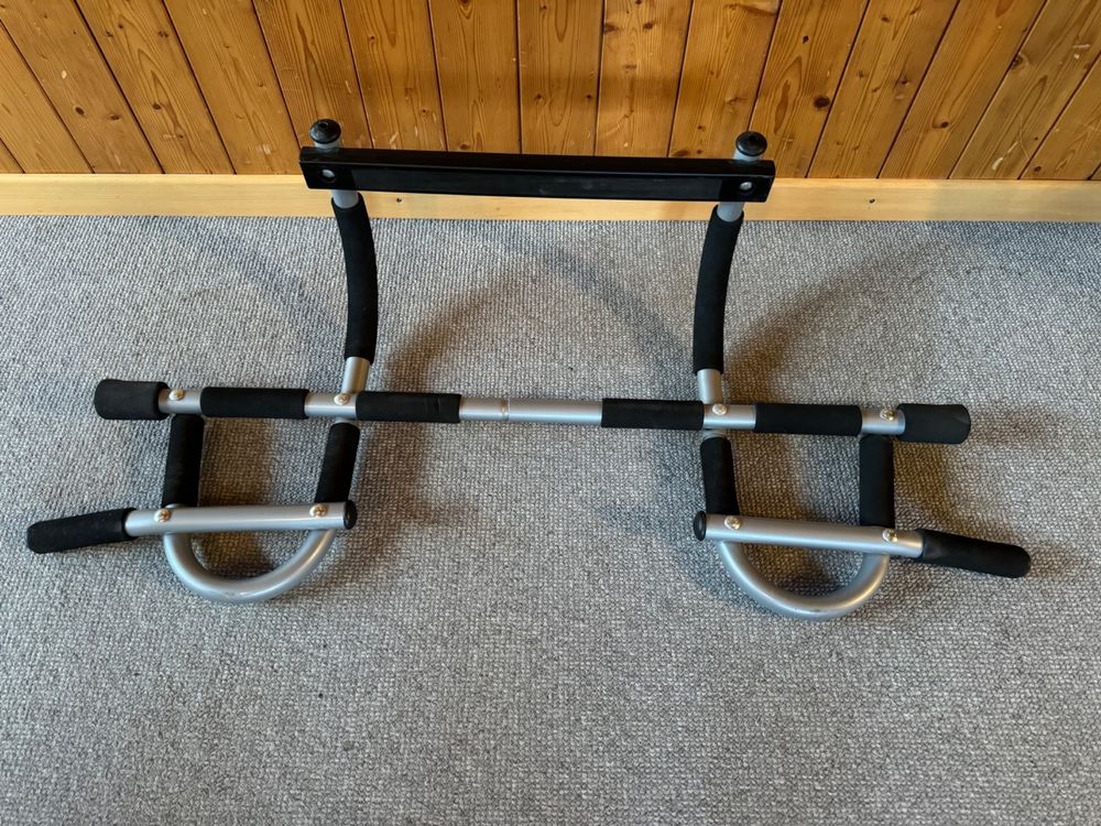 Klimmzugstange (Gebraucht) in Horgen für CHF 1 – nur Abholung auf ...