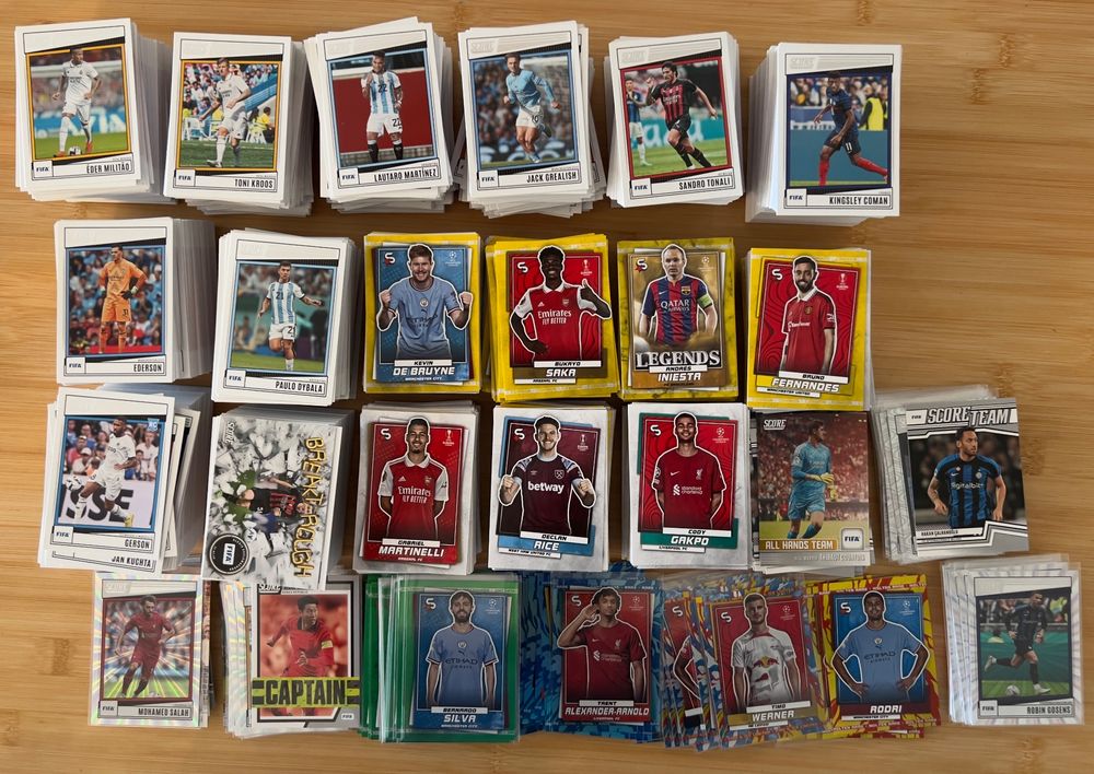 Panini und Topps Fussball Bulk/Lot über 2000 Trading Cards (Neu (gemäss ...