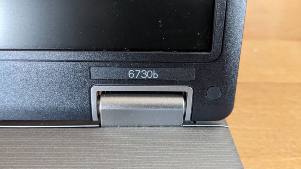 HP Compaq 6730b Notebook PC inkl. Win 10 + Docking Station! (Gebraucht ...