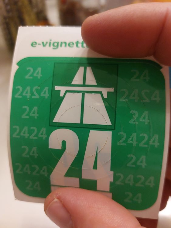 Autobahn Vignette 2024 Schweiz (Neu und originalverpackt) in Dietikon für CHF 35 – nur Abholung ...