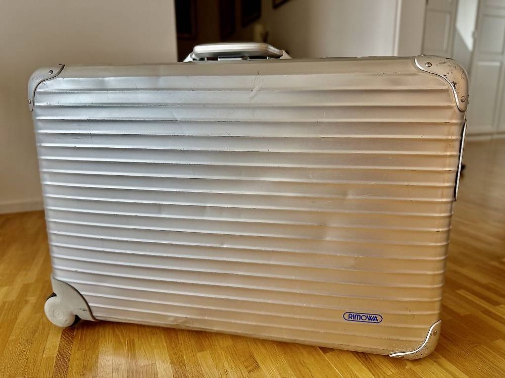 Rimowa Aufgabegepäck Koffer 2 Rollen (Gebraucht) in Zürich für CHF 350 ...