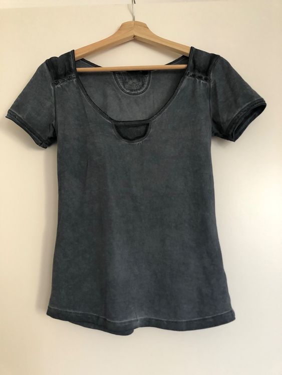 Nile T-Shirt (Gebraucht) in Zürich für CHF 29 – mit Lieferung auf ...